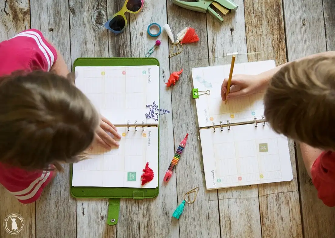 Kids' Planner: Fun and Functional Organizing for Children